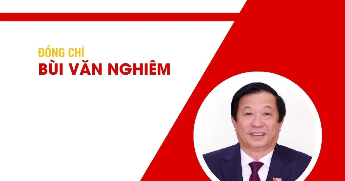 Đồng chí Bùi Văn Nghiêm, Ủy viên Trung ương Đảng, Phó Trưởng Ban Nội ...